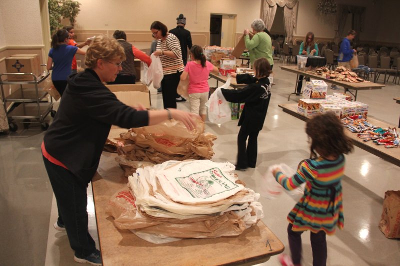 Food Packs Prepared for FOCUS Detroit | Sts. Peter & Paul Romanian ...